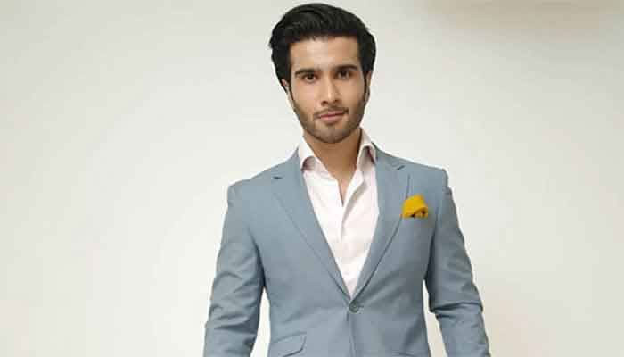 Feroze Khan's new photoshoot goes viral: Check Out