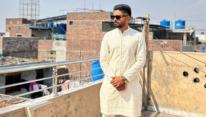 Babar Azam's Eid celebration in hometown delight fans