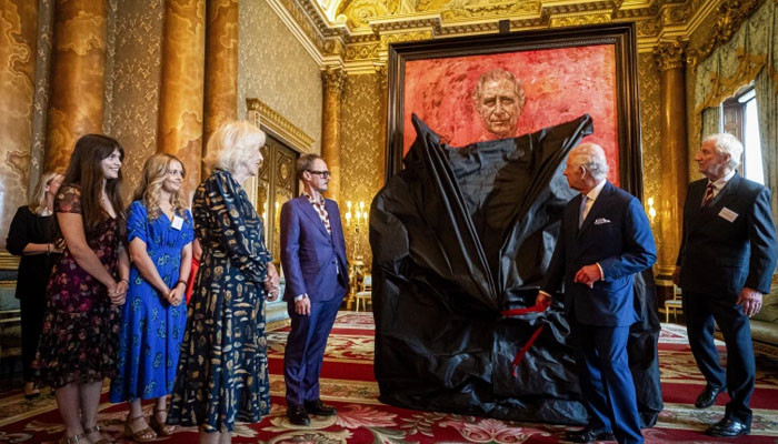 King Charles’ SHOCKING reaction to his portrait sends fans wild