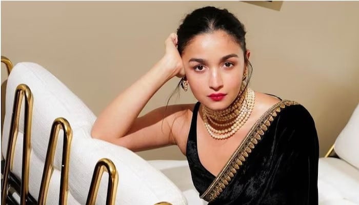 Alia Bhatt's deepfake video goes viral, fans react