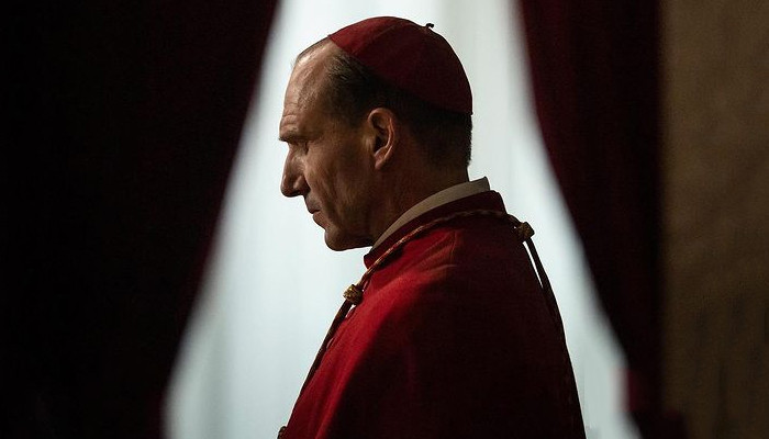Ralph Fiennes’ first look as bishop in pope thriller ‘Conclave’ out