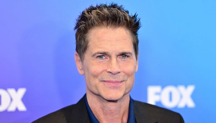 Rob Lowe praises 'inspiring' and competitive 'Outsiders' cast