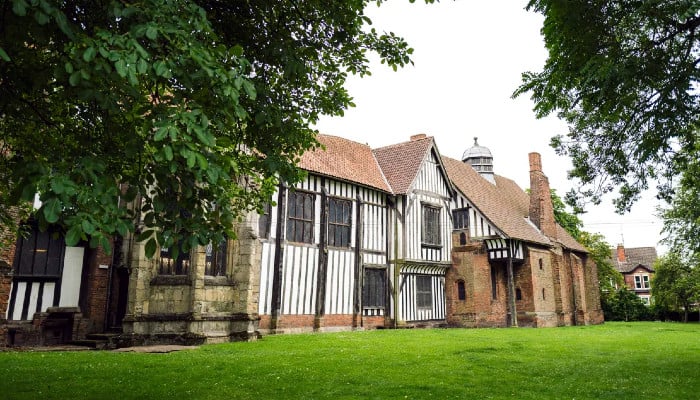 Witches' secret symbols discovered in Tudor house ahead of Halloween: SEE