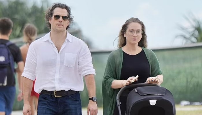 Henry Cavill, Natalie Viscuso debut baby in adorable Gold Coast outing