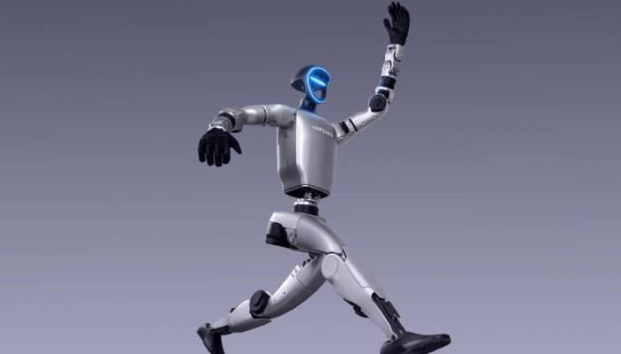 This robot stuns everyone with epic dance moves: Watch