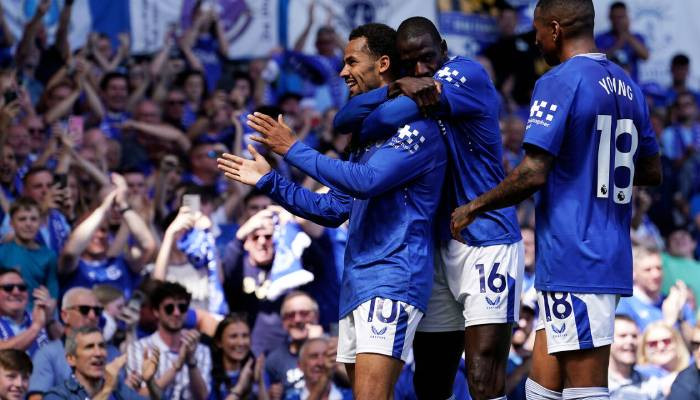 Everton wins final Goodison Park match with heartfelt goodbye