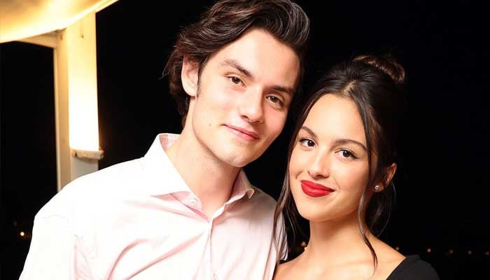 Louis Partridge pens adorable love note for Olivia Rodrigo after ...