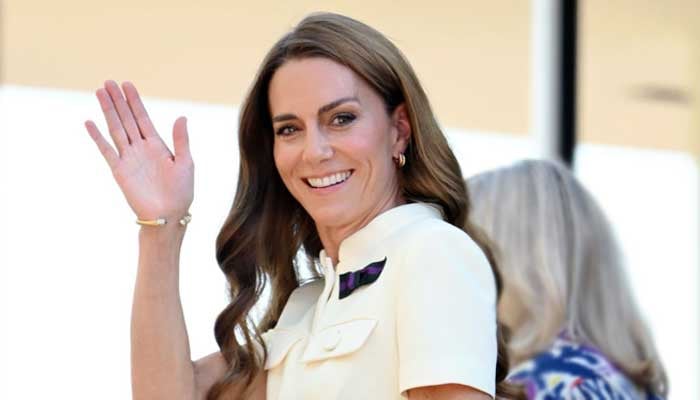 Kate Middleton receives standing ovation as she returns to Wimbledon 2025
