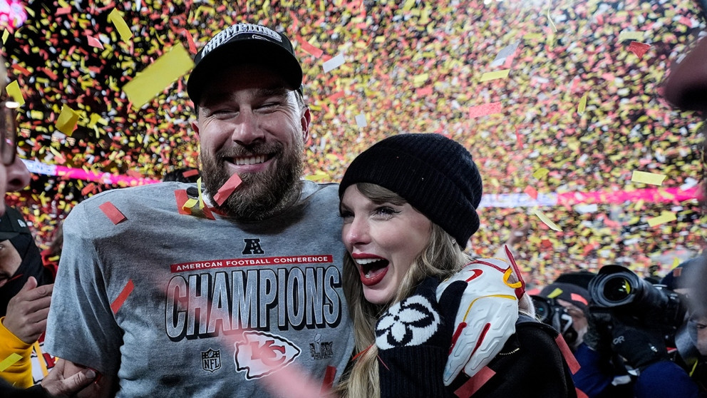 Taylor Swift, fiancé Travis Kelce mark first public outing since engagement