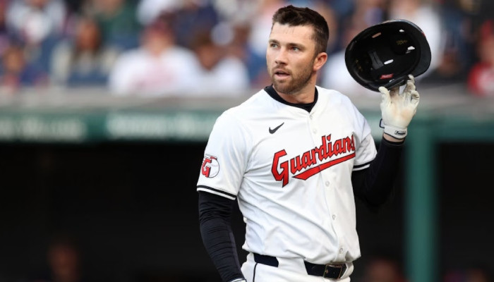 David Fry exits game after 99 mph pitch hits face