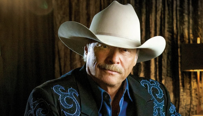 Alan Jackson announces massive concert ahead of his retirement from touring