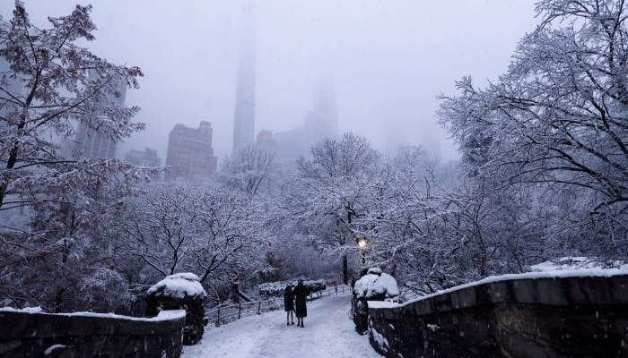 Winter storm hits Northeast: NYC, New Jersey, Connecticut under warnings