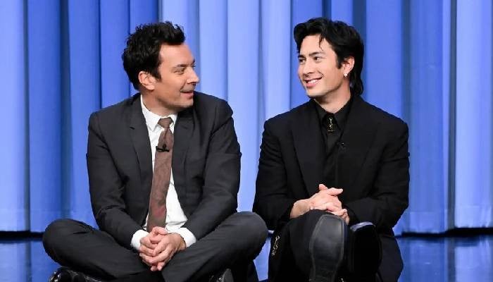 Hudson Williams teases ‘Heated Rivalry’ season 2 at Jimmy Fallon show