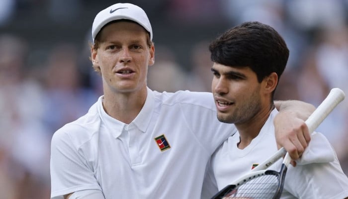Jannik Sinner defeats Carlos Alcaraz at Monte Carlo Masters, wins back ...