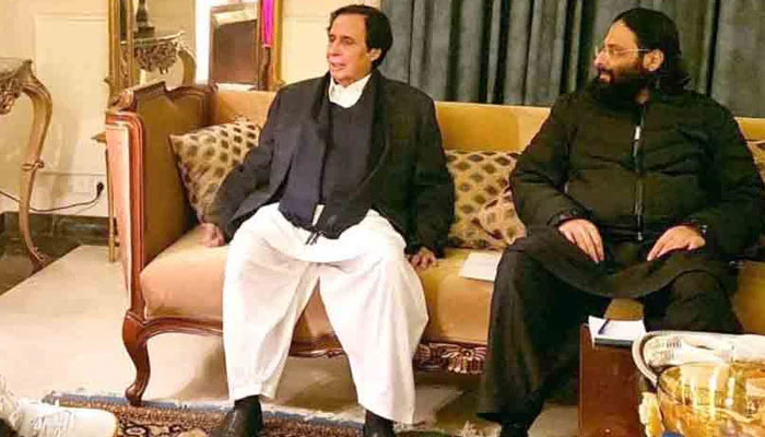 پرویز الہٰی کے بیٹے راسخ الہٰی ایف آئی اے میں پیش، جوابات جمع کروادیے