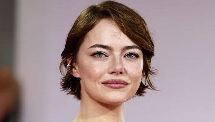 Emma Stone’s recent appearance fuels plastic surgery rumours